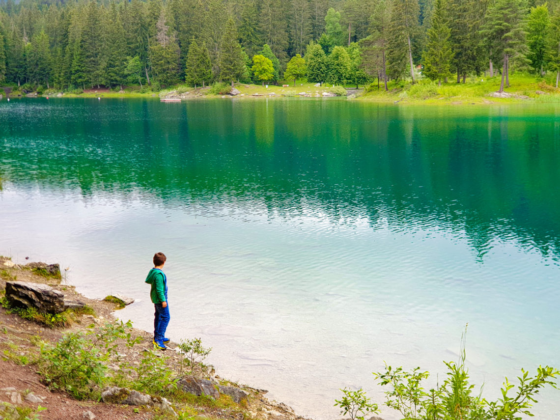 Lago di Cauma: le acque smeraldo dei Caraibi a Flims - Mini Me Explorer